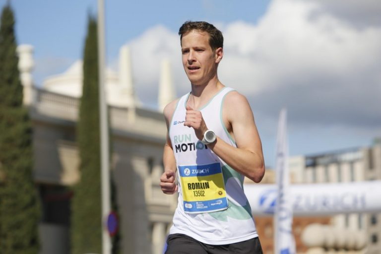 Romain passe sous les 2h35 au Marathon de Barcelone - RunMotion Coach ...